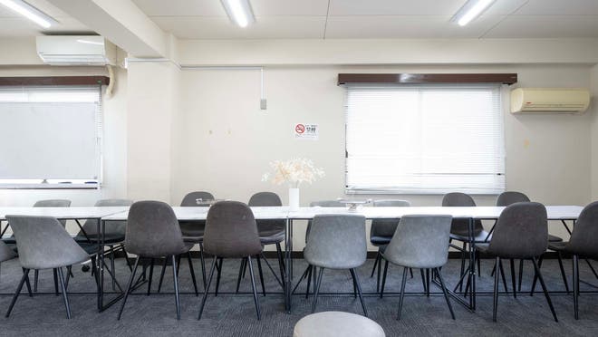 🎈NewOpen🎈神田駅徒歩2分🚶✨最大40名👥120㌅大画面プロジェクター🎥セミナー👥懇親会🥂忘年会🍻の写真7