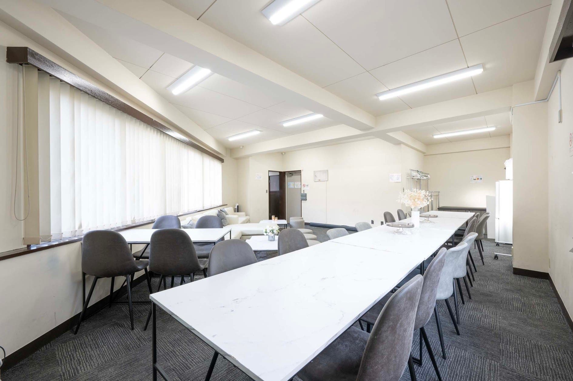 🎈NewOpen🎈神田駅徒歩2分🚶✨最大40名👥120㌅大画面プロジェクター🎥セミナー👥懇親会🥂忘年会🍻の写真10