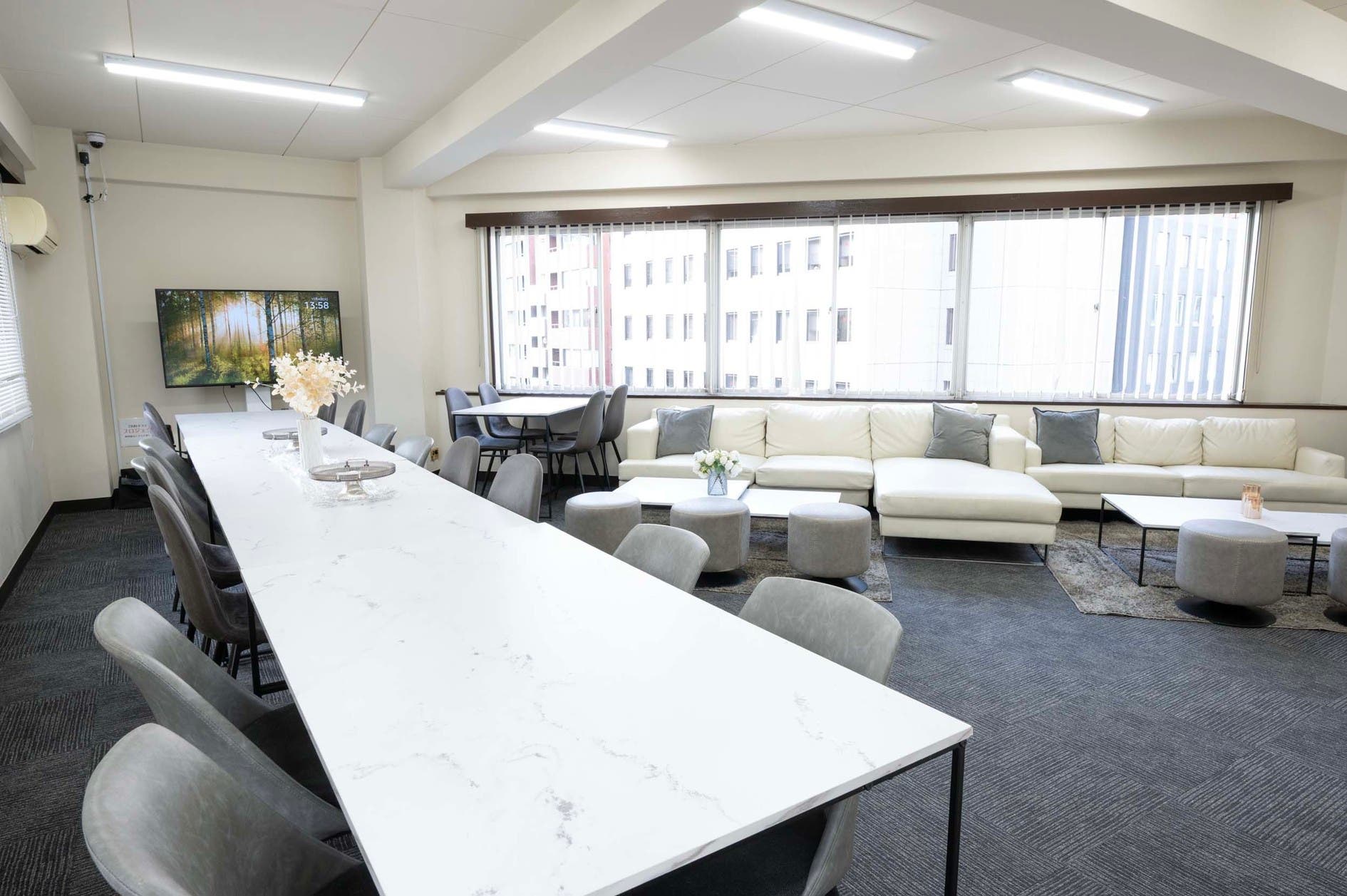 🎈NewOpen🎈神田駅徒歩2分🚶✨最大40名👥120㌅大画面プロジェクター🎥セミナー👥懇親会🥂忘年会🍻の写真16