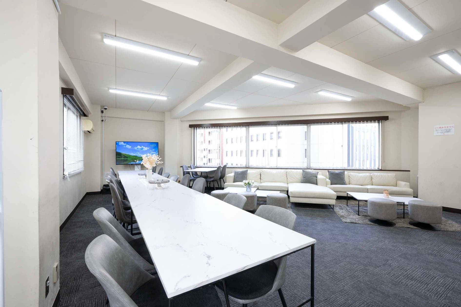 🎈NewOpen🎈神田駅徒歩2分🚶✨最大40名👥120㌅大画面プロジェクター🎥セミナー👥懇親会🥂忘年会🍻の写真17