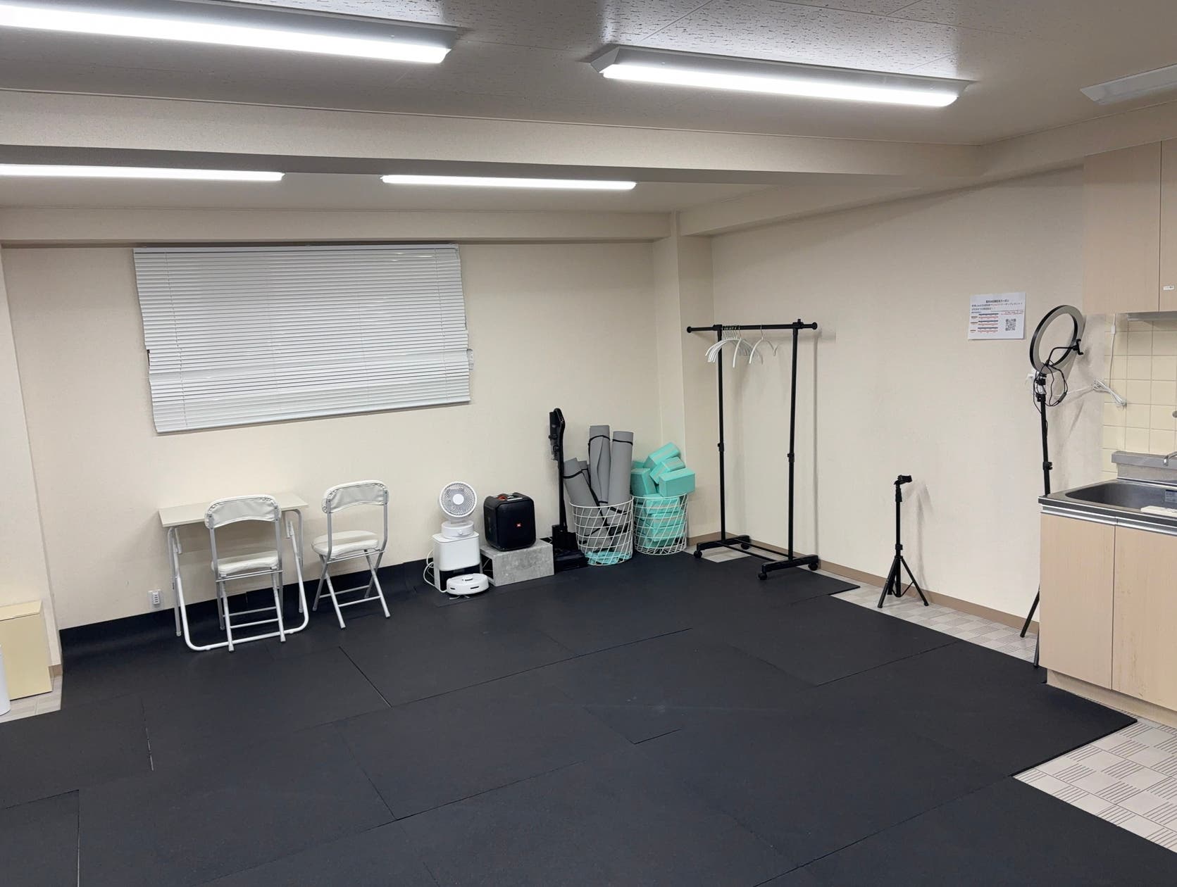 41m2 定員15名（月-土PM5時以降は10名迄（ダンス））ヒール/タップ/フラメンコ🆗【西日暮里3分】防音マット有の写真3