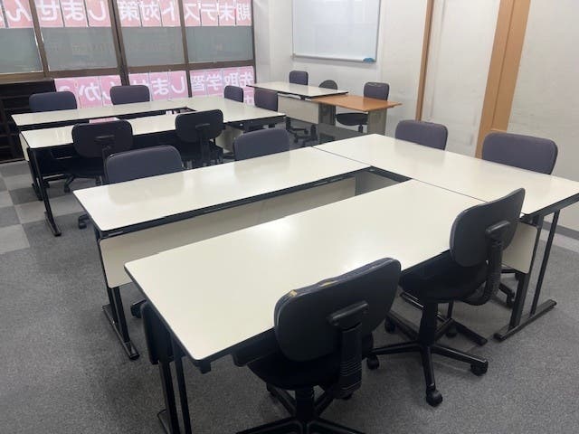 学習塾の教室の写真8