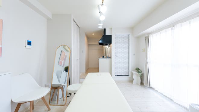 【オープン記念価格✨】鶴見駅徒歩3分 28平米 シンプルでおしゃれな完全個室のプライベートサロン🌿の写真3