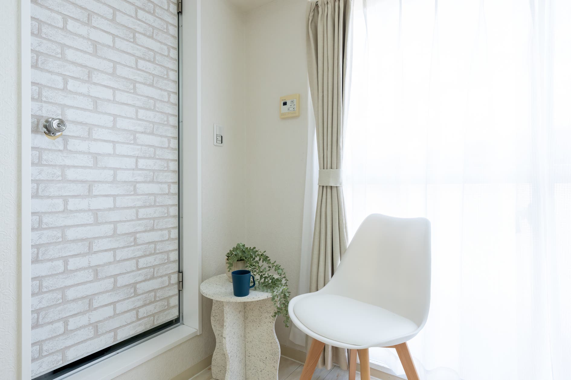 鶴見駅徒歩3分 28平米 シンプルでおしゃれな完全個室のプライベートサロン🌿【マッサージ、整体、エステ、ネイル】の写真6