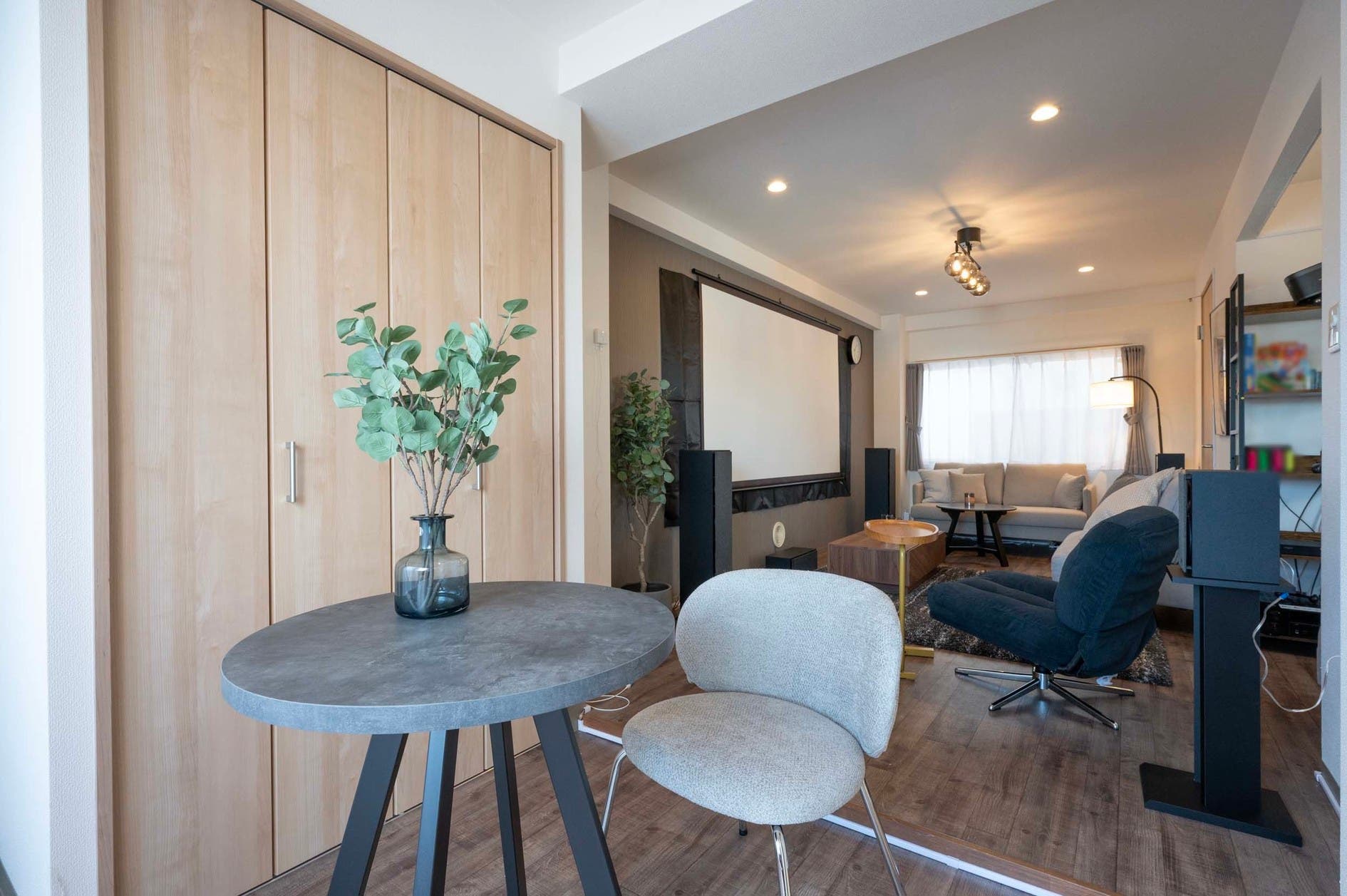 【大画面で映画・ライブ鑑賞】大船駅4分🚶最高画質4Kﾌﾟﾛｼﾞｪｸﾀｰ・超特大100ｲﾝﾁｽｸﾘｰﾝ・最高音質で映画鑑賞🍿の写真20