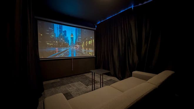 【静岡駅4分、10名利用可】完全個室!会議!シアター!ボードゲーム!押し活!ママ友! デート!貸し会議室ユニエル 静岡プレミアムの写真9