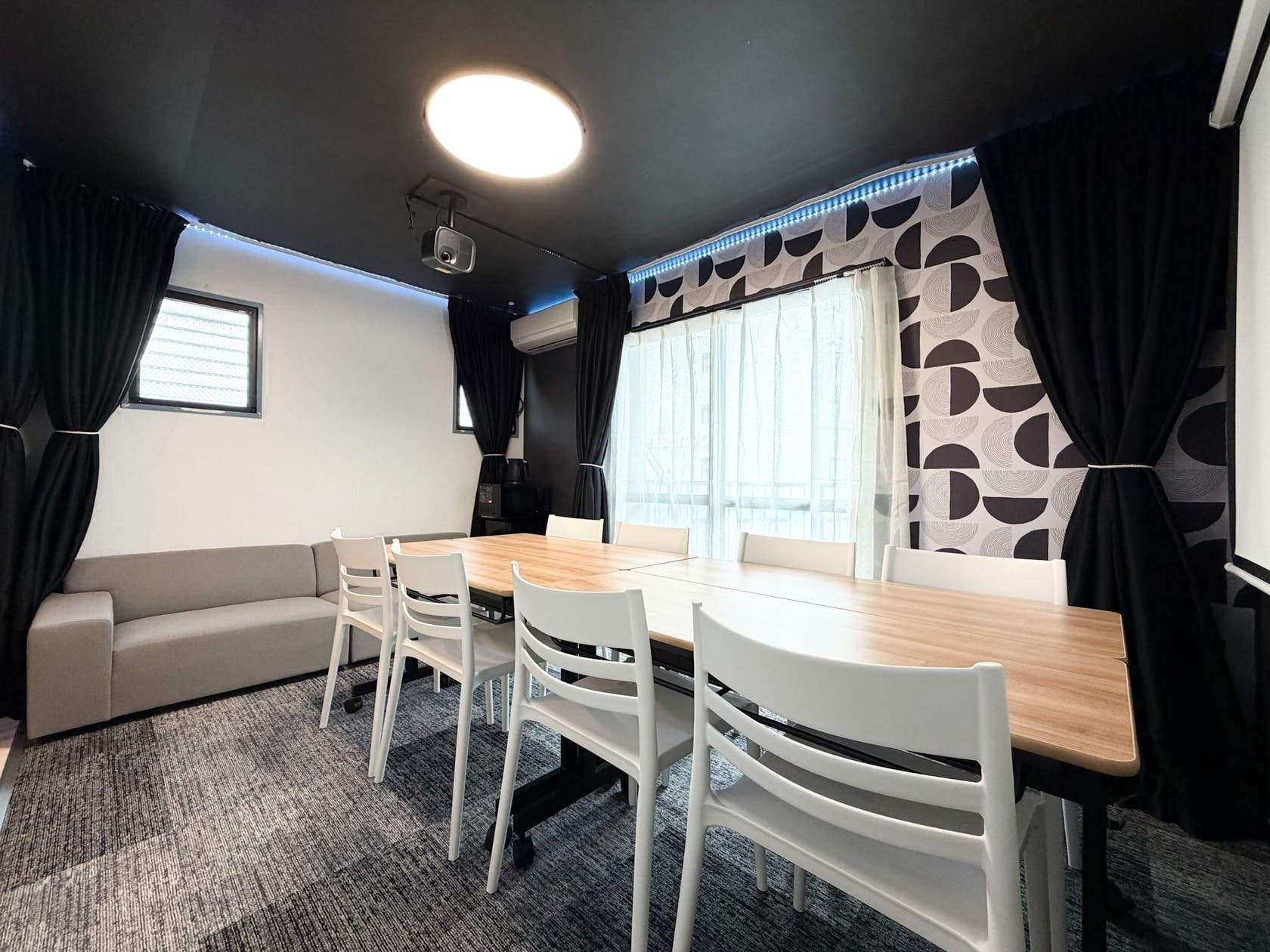 【静岡駅4分、10名利用可】完全個室！会議！シアター！ボードゲーム！押し活！ママ友！ デート！貸し会議室ユニエル 静岡プレミアムの写真29