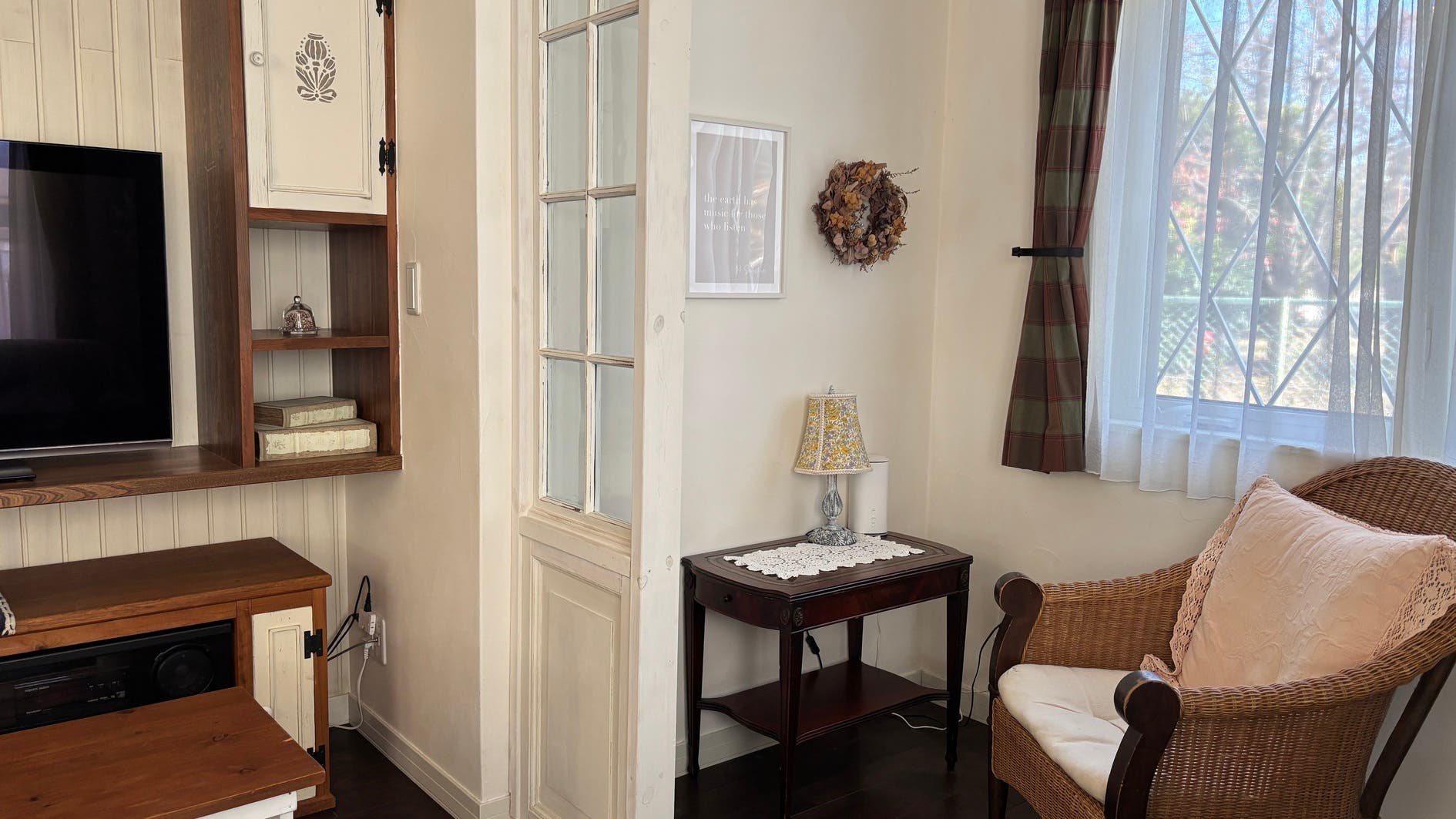 アンティーク家具と手作り感のある可愛い内装のスタジオです◆記念日撮影◆ポートレート◆キッチン付◆幅広い用途で撮影可◆駐車２台可◆の写真12