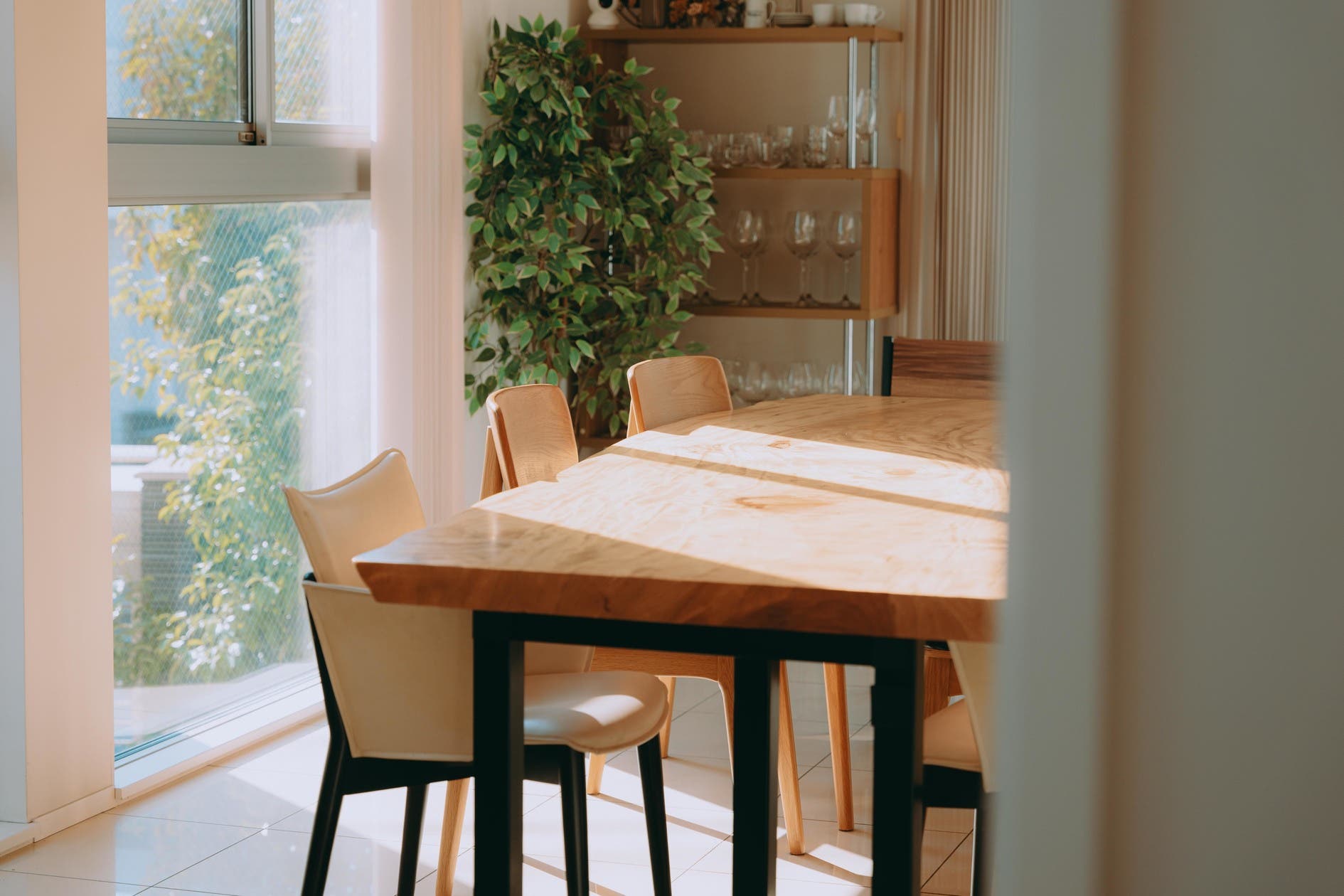 ハウススタジオ（パーティOK）📷潤沢太陽光に30畳リビングと大規模キッチン！撮影やパーティに贅沢空間📷室内最大30名収容👬の写真8