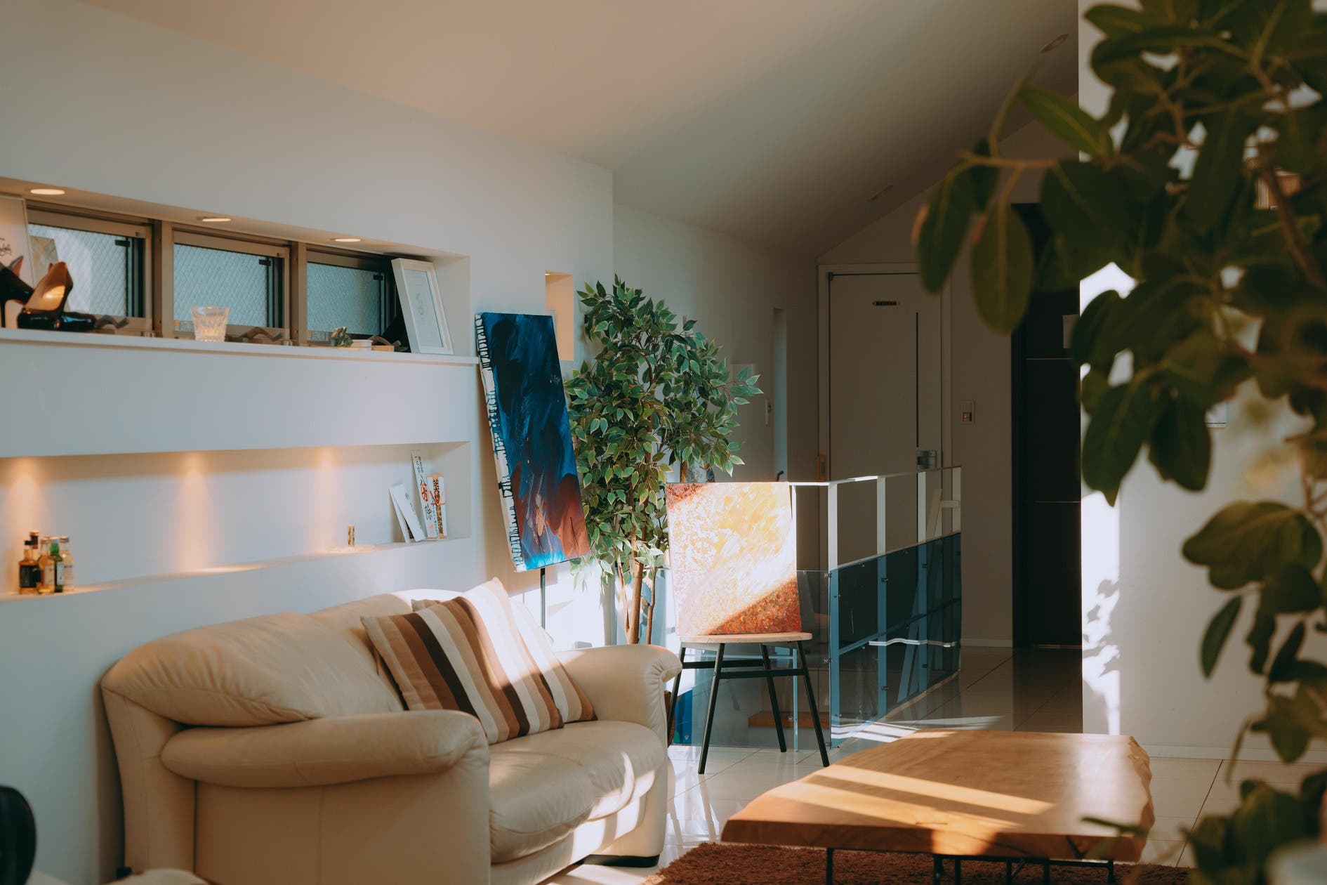 ハウススタジオ（パーティOK）📷潤沢太陽光に30畳リビングと大規模キッチン！撮影やパーティに贅沢空間📷室内最大30名収容👬の写真9