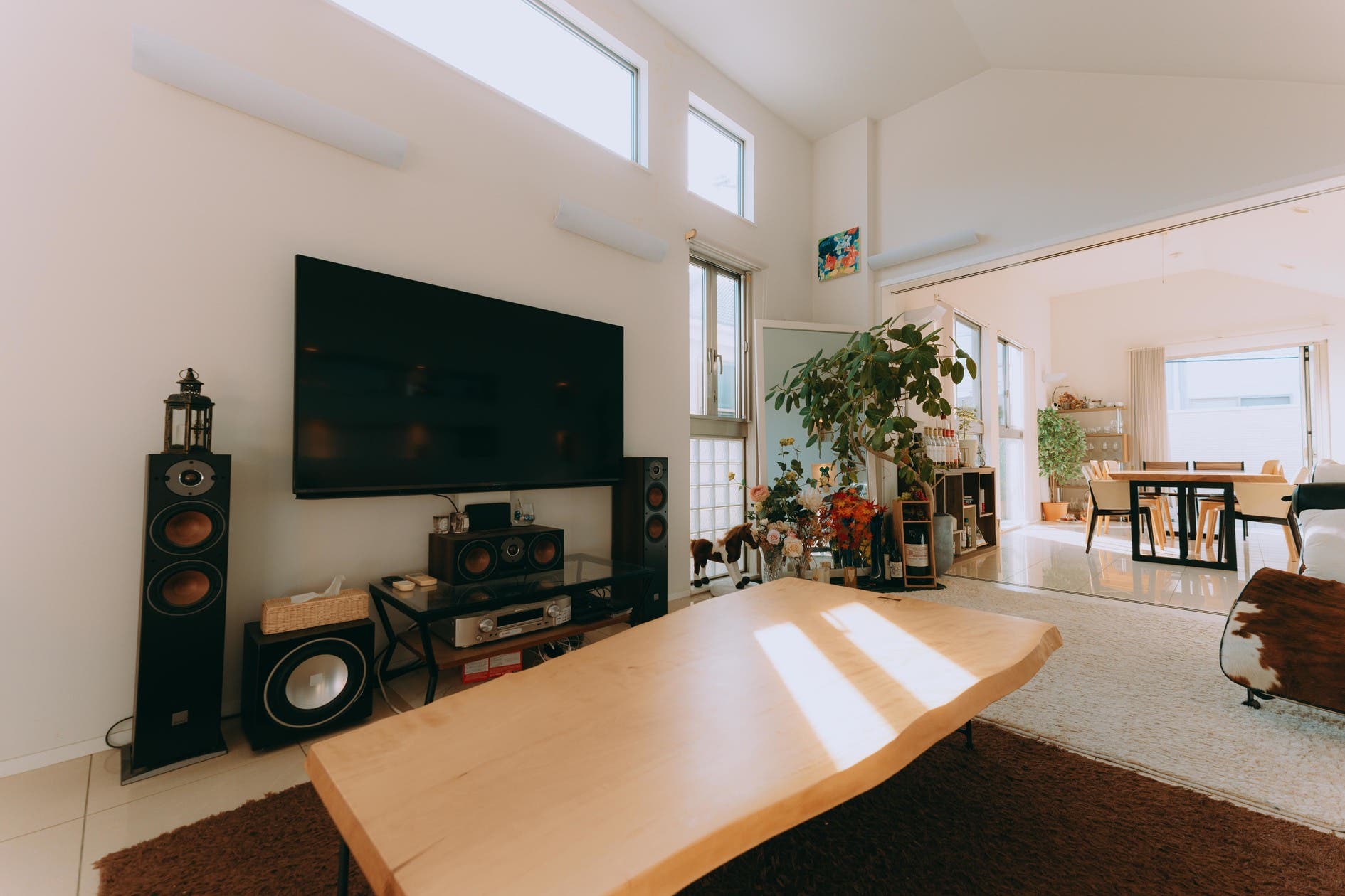 ハウススタジオ（パーティOK）📷潤沢太陽光に30畳リビングと大規模キッチン！撮影やパーティに贅沢空間📷室内最大30名収容👬の写真10