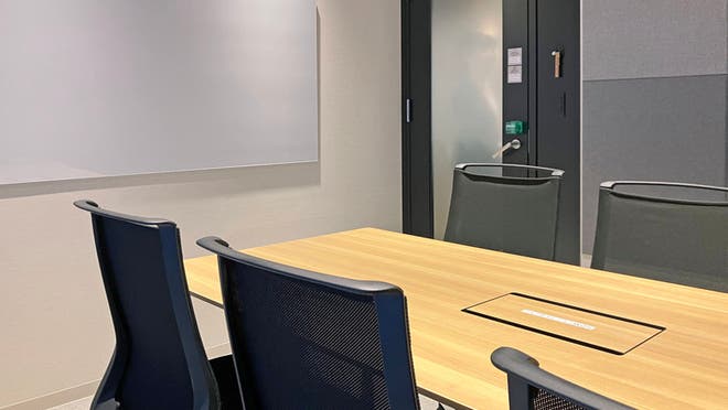 会議室 02(6名)の写真4