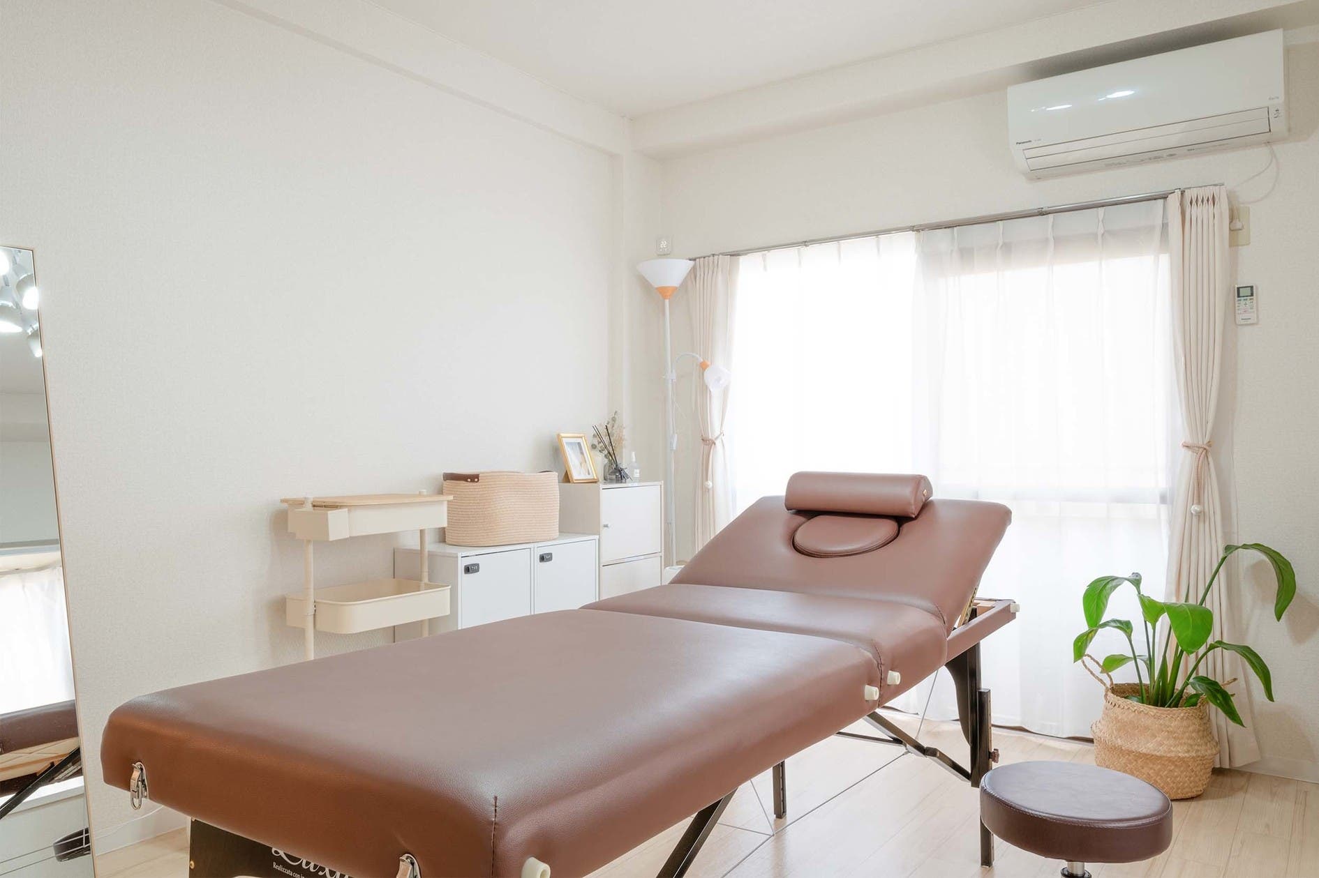 【藤沢本町駅徒歩3分❣️】150分以上の利用で大判タオル1枚無料✨マッサージ、カウンセリング、メイクレッスンなどに✨の写真5