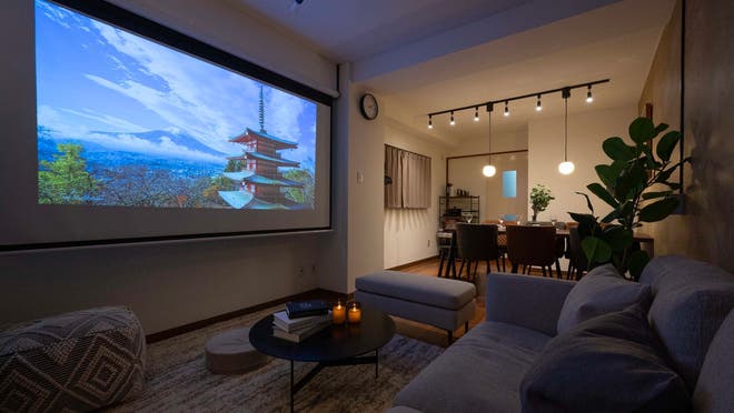 池袋駅3分🚃24H/最大14名着席🎉大型スクリーン🎬映画・大人気ゲーム機🎮おしゃれなケータリング♪の写真2