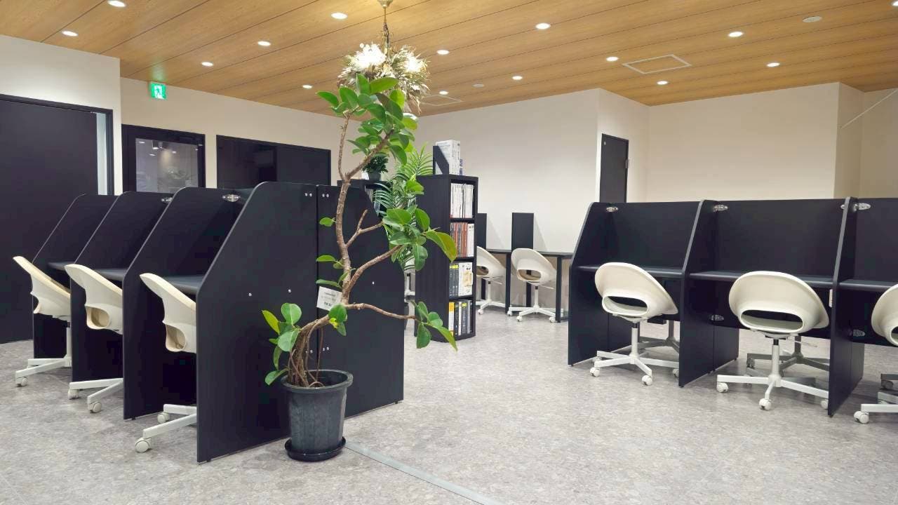玉造駅近の24時間365日営業のコワーキングスペース&自習室がOPEN！の写真1