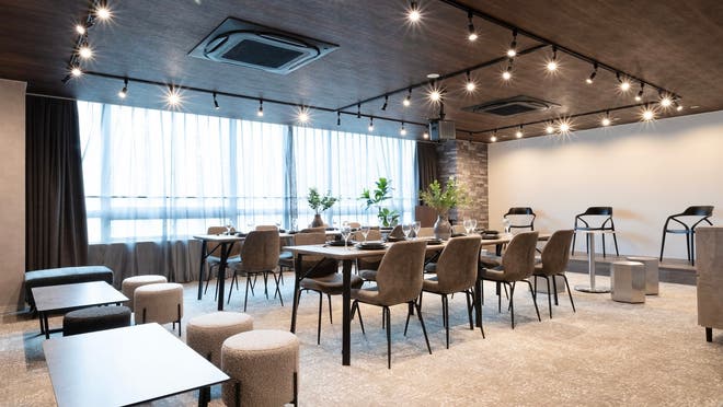 スペモ🏘️クリスマス🎄五条駅徒歩3分✨会議💎飲み会🥂撮影🎥セミナー💎796_SpemoLOUNGE京都五条の写真1