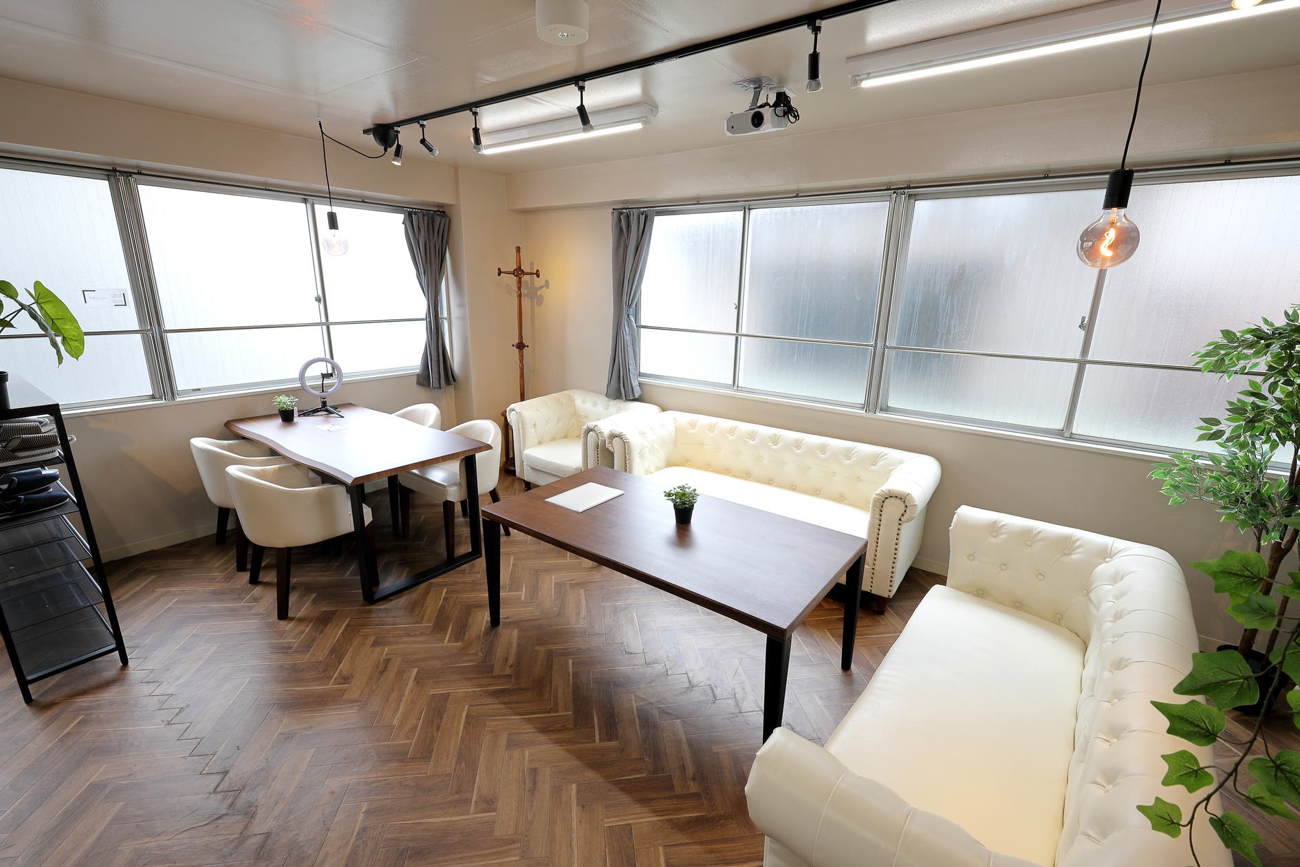 NEW！【上野駅から徒歩圏内】都内最安値1時間110円～！備品貸与、商用撮影、アルコール持ち込みも全て無料でご利用いただけます！の写真9