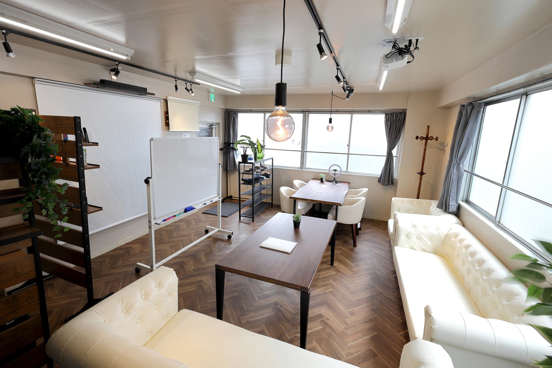NEW！【上野駅から徒歩圏内】都内最安値1時間110円～！備品貸与、商用撮影、アルコール持ち込みも全て無料でご利用いただけます！の写真8