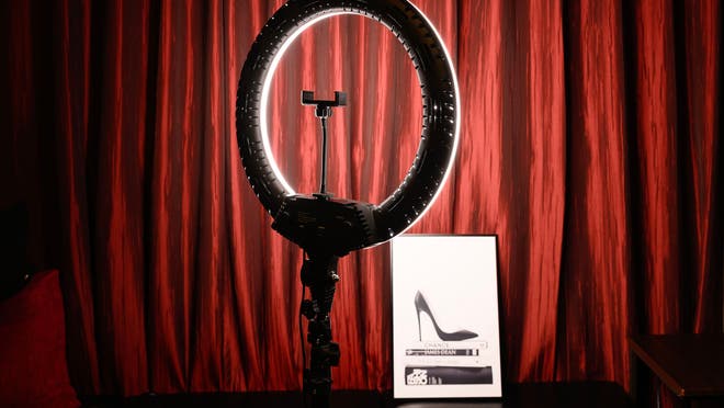 25.11月OPEN🌹心斎橋駅4分✨ラグジュアリー空間で女子会やデート💕100㌅大画面で高画質&高音質 本格シネマ体験🎥✨の写真19