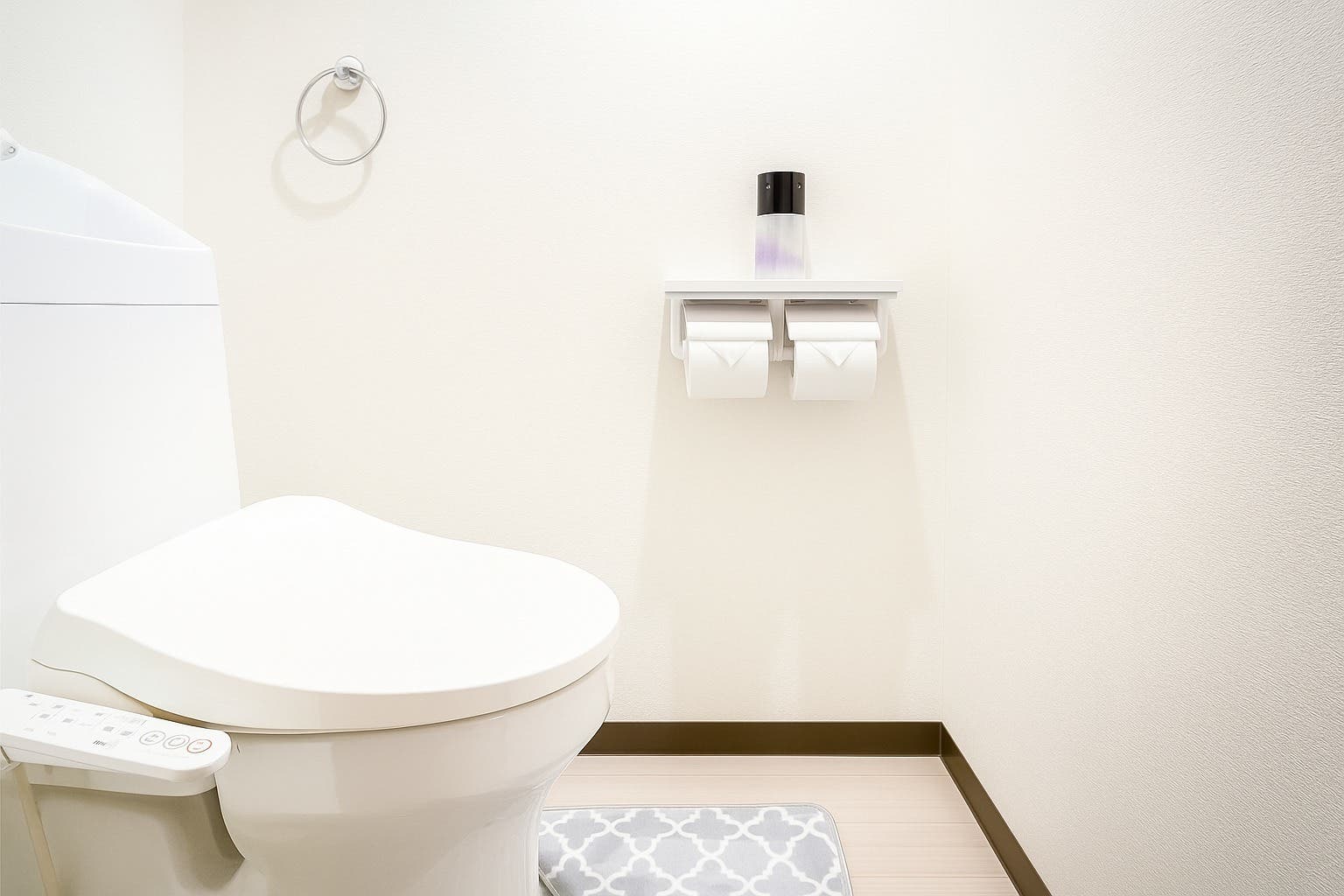 自宅みたいにリラックス♡友達と語れるおしゃれプライベート空間の写真24