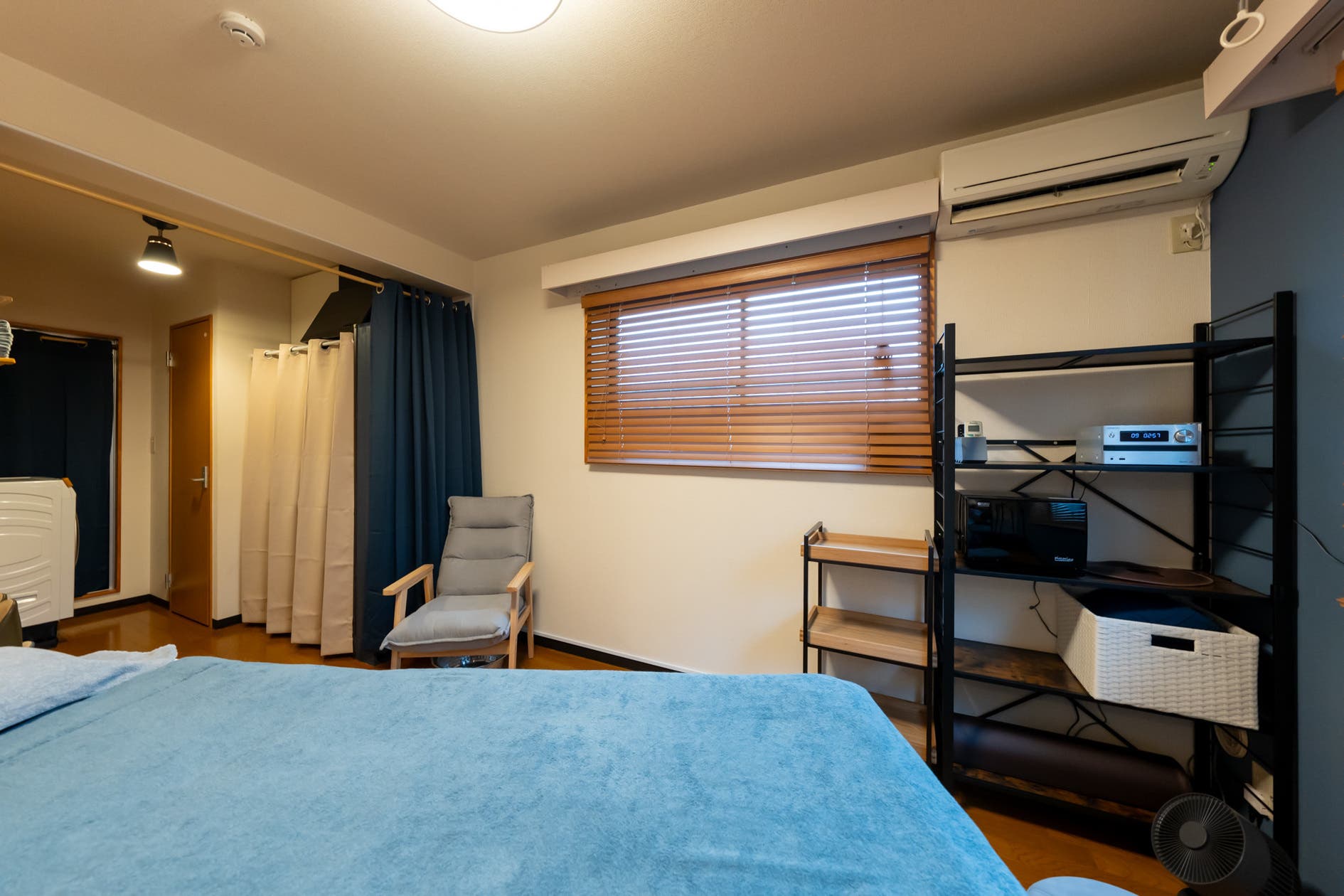 川崎駅6分｜清潔で落ち着く施術専用サロン。12月は1時間1,080円／LUSSO手動昇降ベッド・タオル完備。の写真8