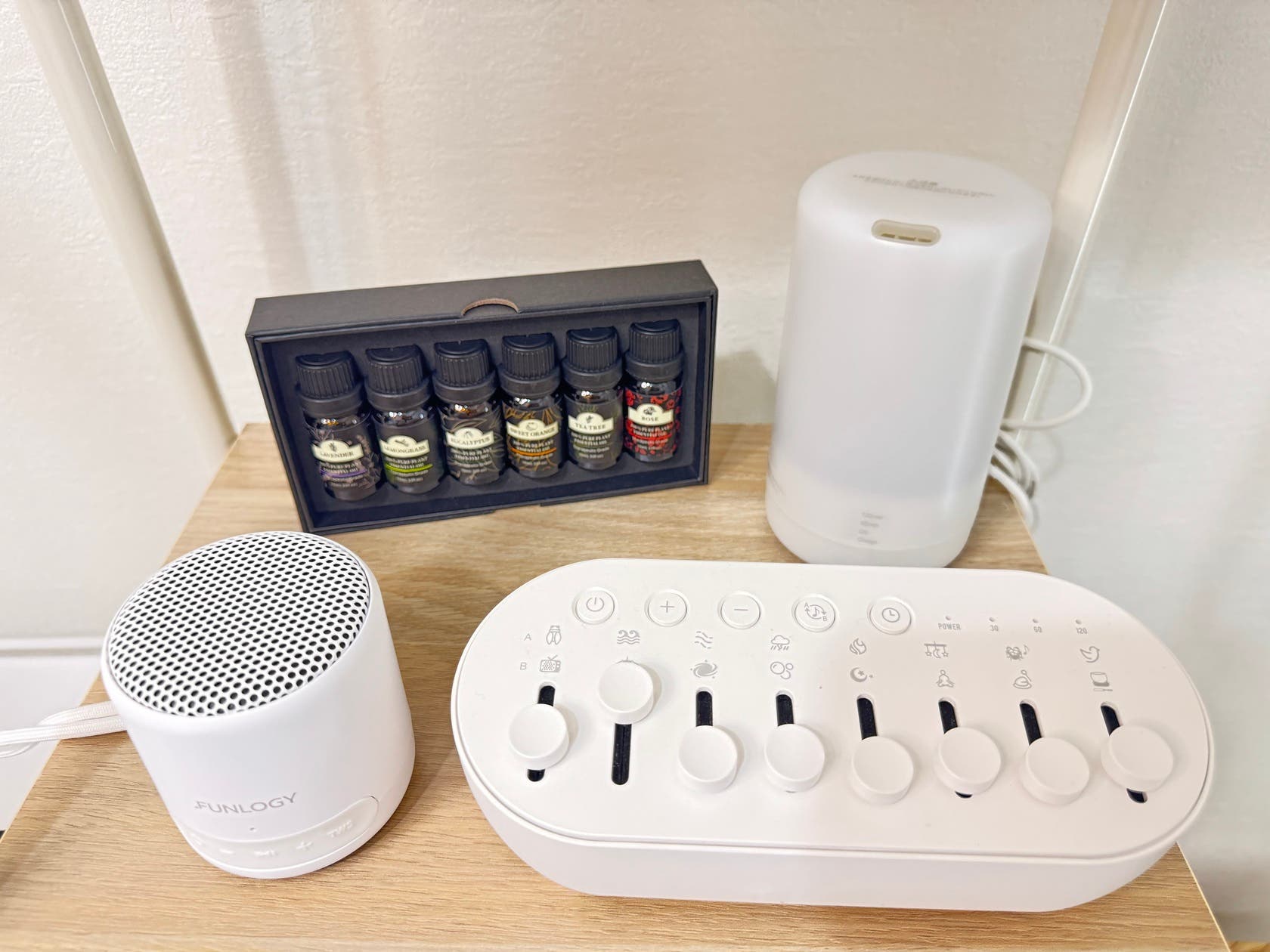 白色を基調とした明るく清潔感のある「corelabo203　SHIRO」名古屋駅徒歩５分✨エステ・ネイル・整体✨可燃ごみすて無料の写真15