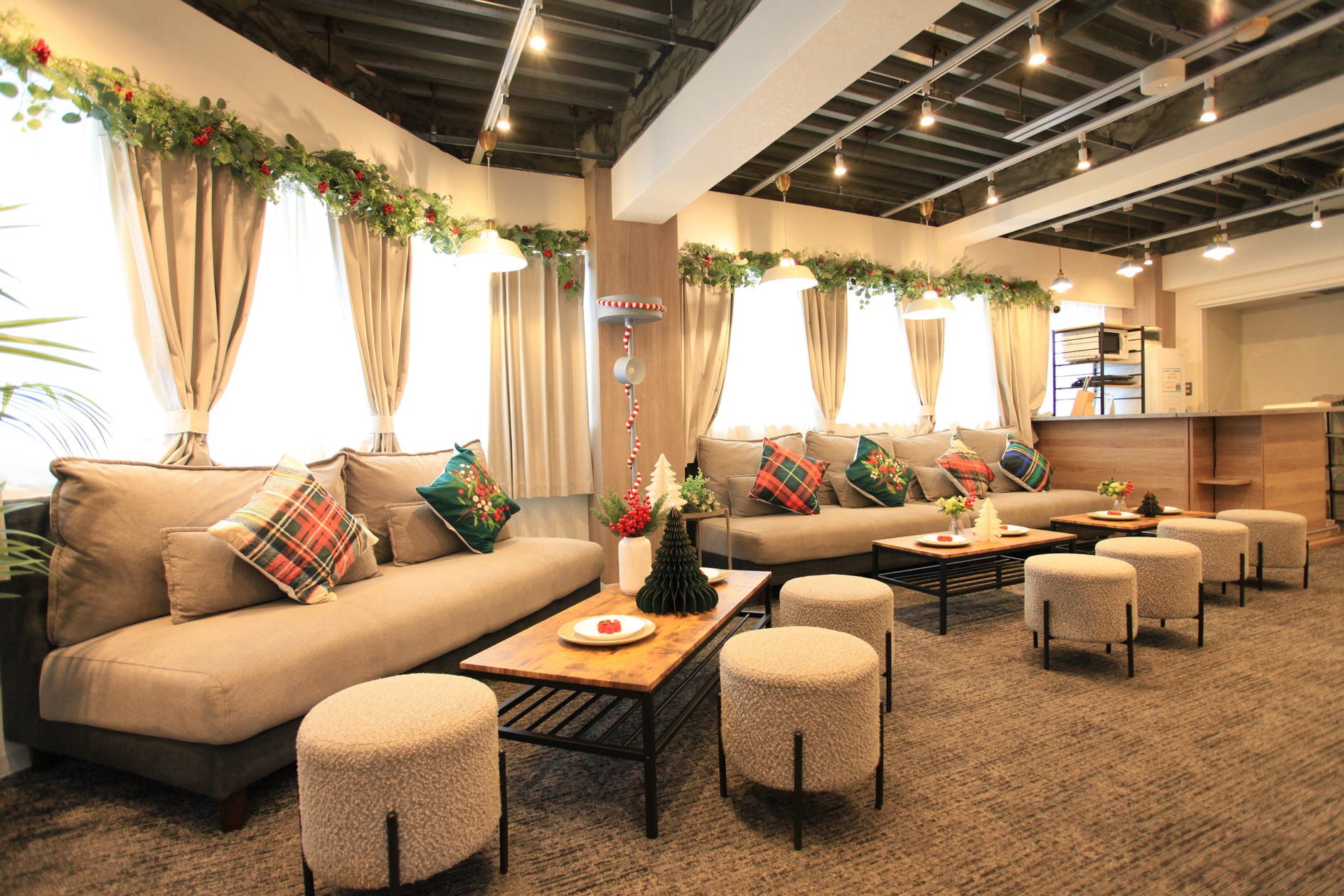 池袋東口徒歩４分/30名収容/毎日清掃/毎月内装変更/パーティー/イベント/推し活/懇親会/交流会/ボドゲ/撮影/会議/セミナーの写真2