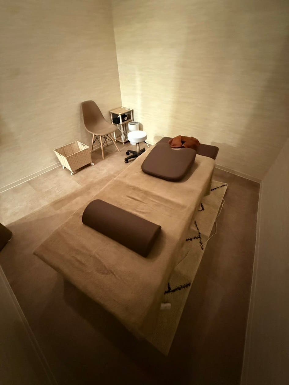 【代々木駅徒歩1分】好立地のレンタルサロンの写真1