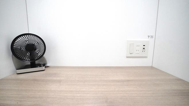 <momo仙台駅東口No.3>完全個室ワークブース💼光回線Wi-Fi📶電源🔌テレワーク/ZOOM/面接/自習/作業の写真3