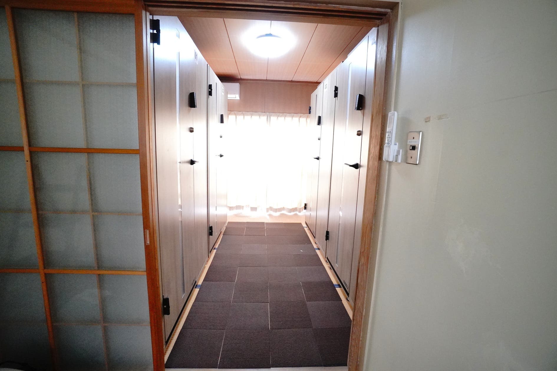 ＜momo仙台駅東口No.3＞完全個室ワークブース💼光回線Wi-Fi📶電源🔌テレワーク/ZOOM/面接/自習/作業の写真7