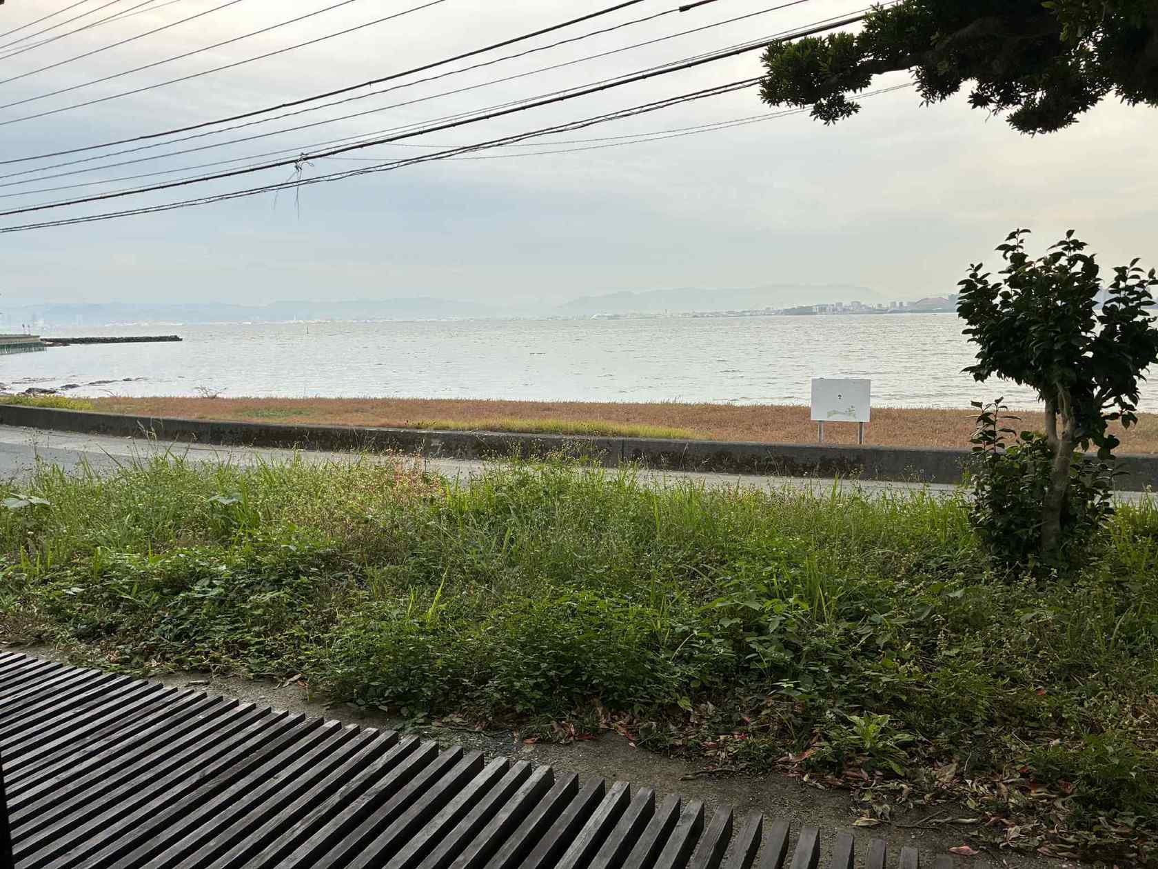 目の前にプライベートビーチのような砂浜が広がる「能古島の一軒家」の写真11