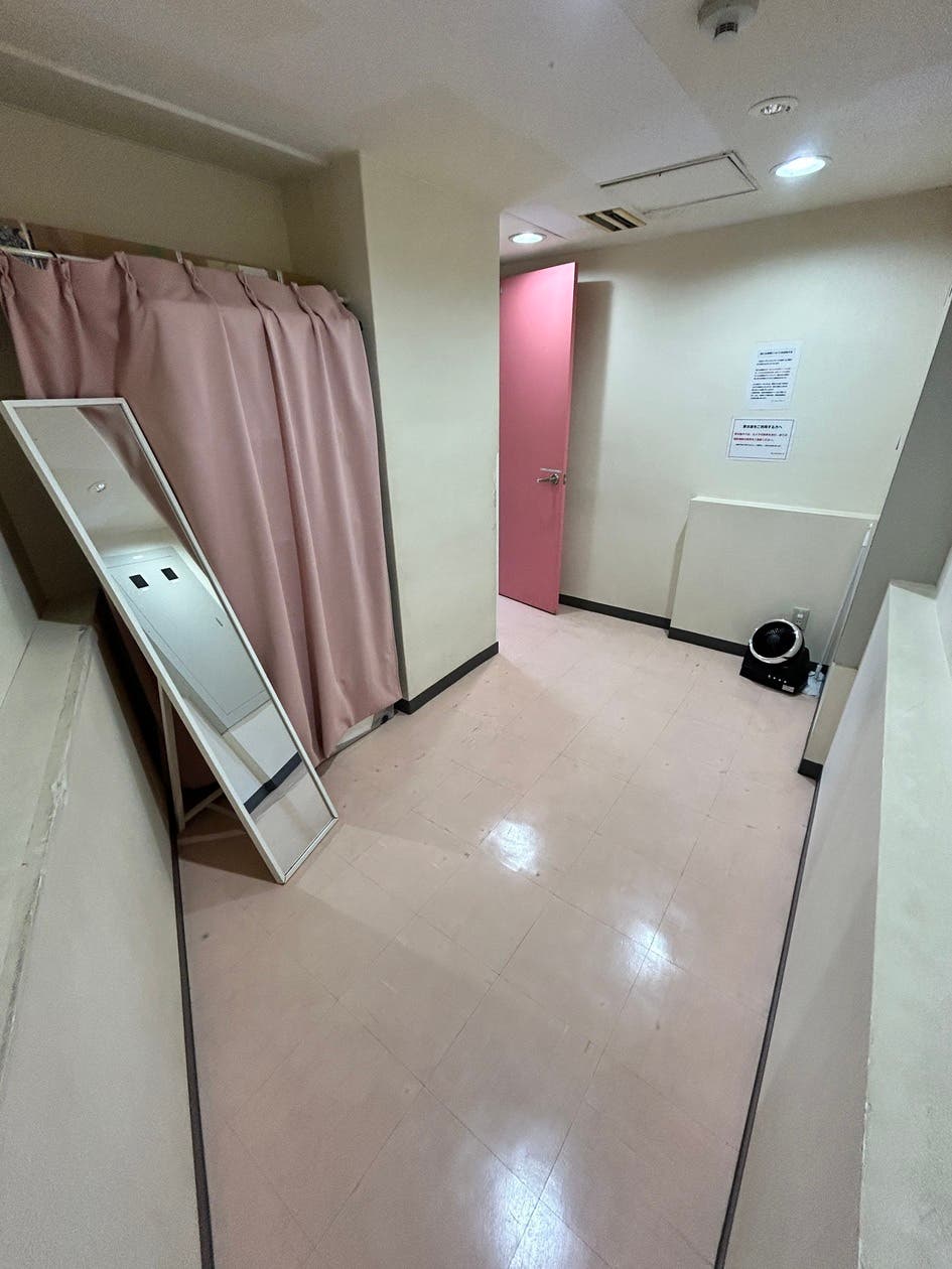 JR川崎駅 徒歩5分のダンススタジオ！ 地下街出口すぐ！の写真6