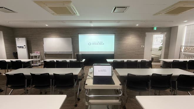 スペモ🏰駒沢大学駅近🚉会議💻セミナー👩🏫研修📖説明会🗣️プロジェクター完備✨786_TreatWORK駒沢大学の写真1