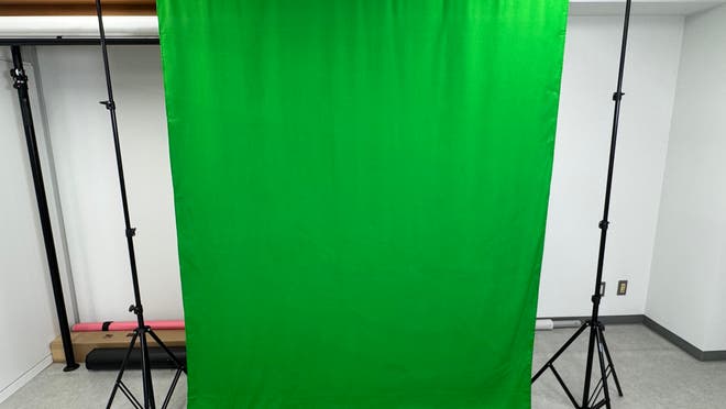 自然光と背景紙で多彩な撮影が可能!スタッフ常駐で安心✨早朝・深夜もOK⭕️プロジェクター完備で推し活にも📽️の写真17