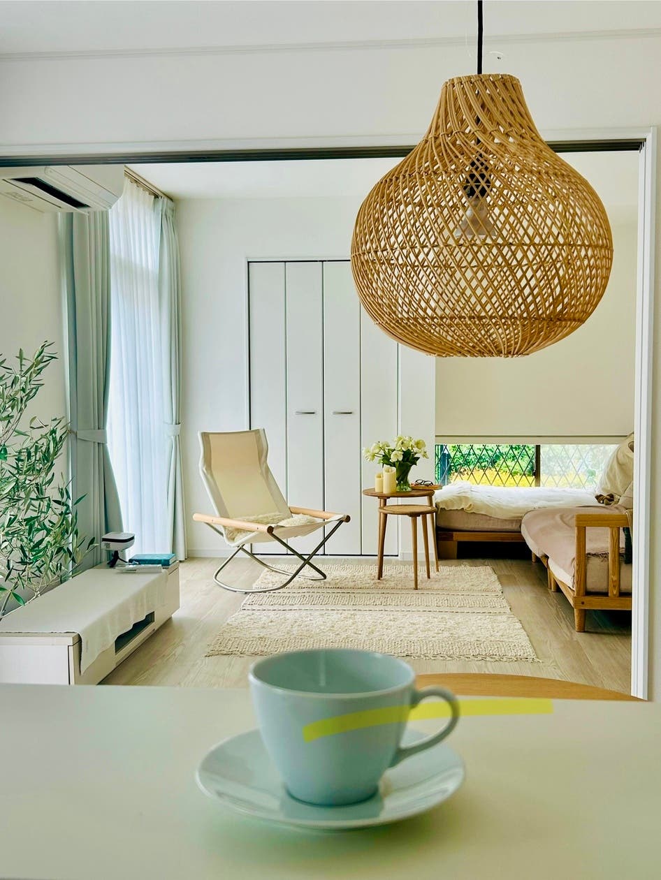 逗子・鎌倉駅からバス徒歩で20分、カフェのような一軒家ワークスペース、居心地のよい逗子サロン（駐車場一台あり）の写真1