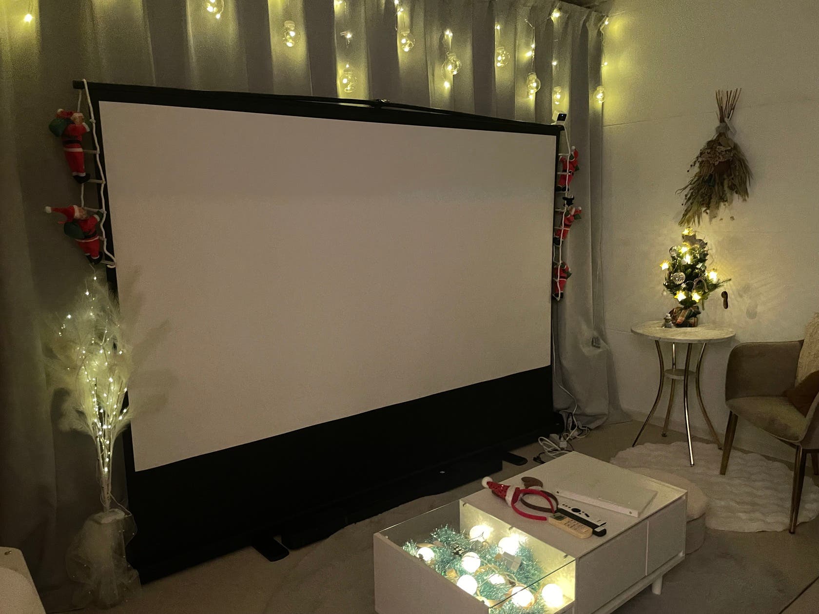 クリスマス仕様中🌲❤️八女の隠れ家🤍映画鑑賞🎥パーティーゲーム🎮デート💓推し活👸作業スペース💻お誕生日会🥳の写真8