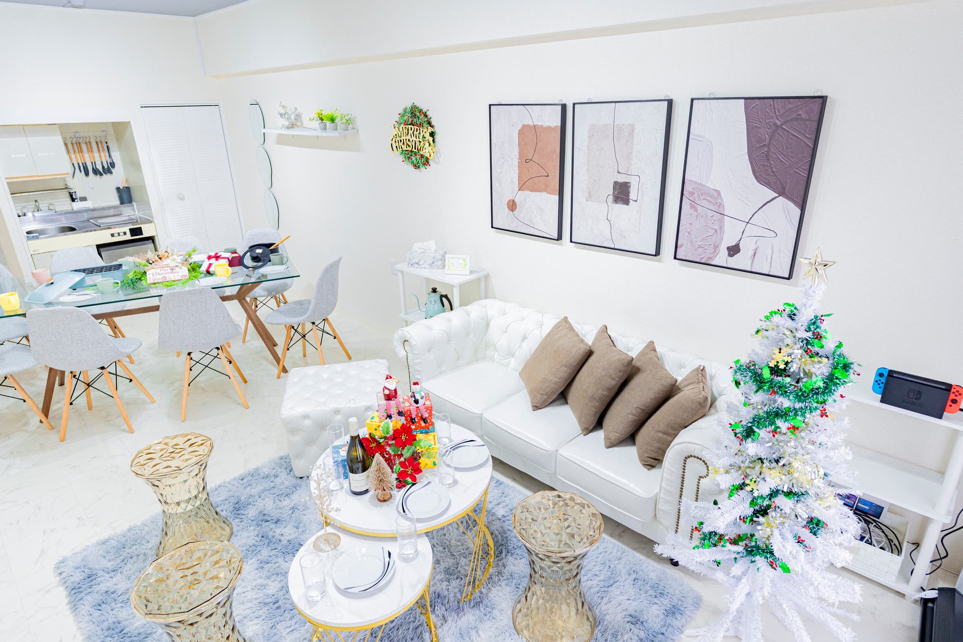 ◎心斎橋徒歩5分✨アメ村三角公園目の前🍀24H最大15人🆗1Fコンビニ🎉クリスマスパーティーにぴったり🎄の写真2