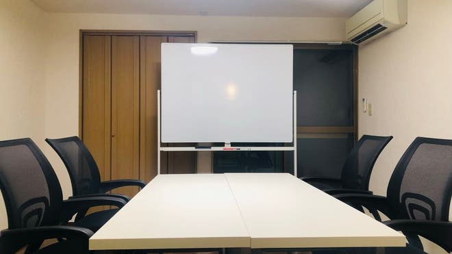 徒歩5分貸し会議室の写真1