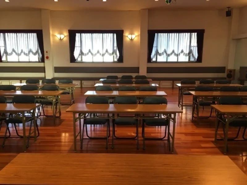 大人数～少人数お値段対応！広さ１１５㎡の多目的レンタルスペース2F　イベント・ダンスに利用できる鏡付きスタジオ【名古屋市中村区】の写真3