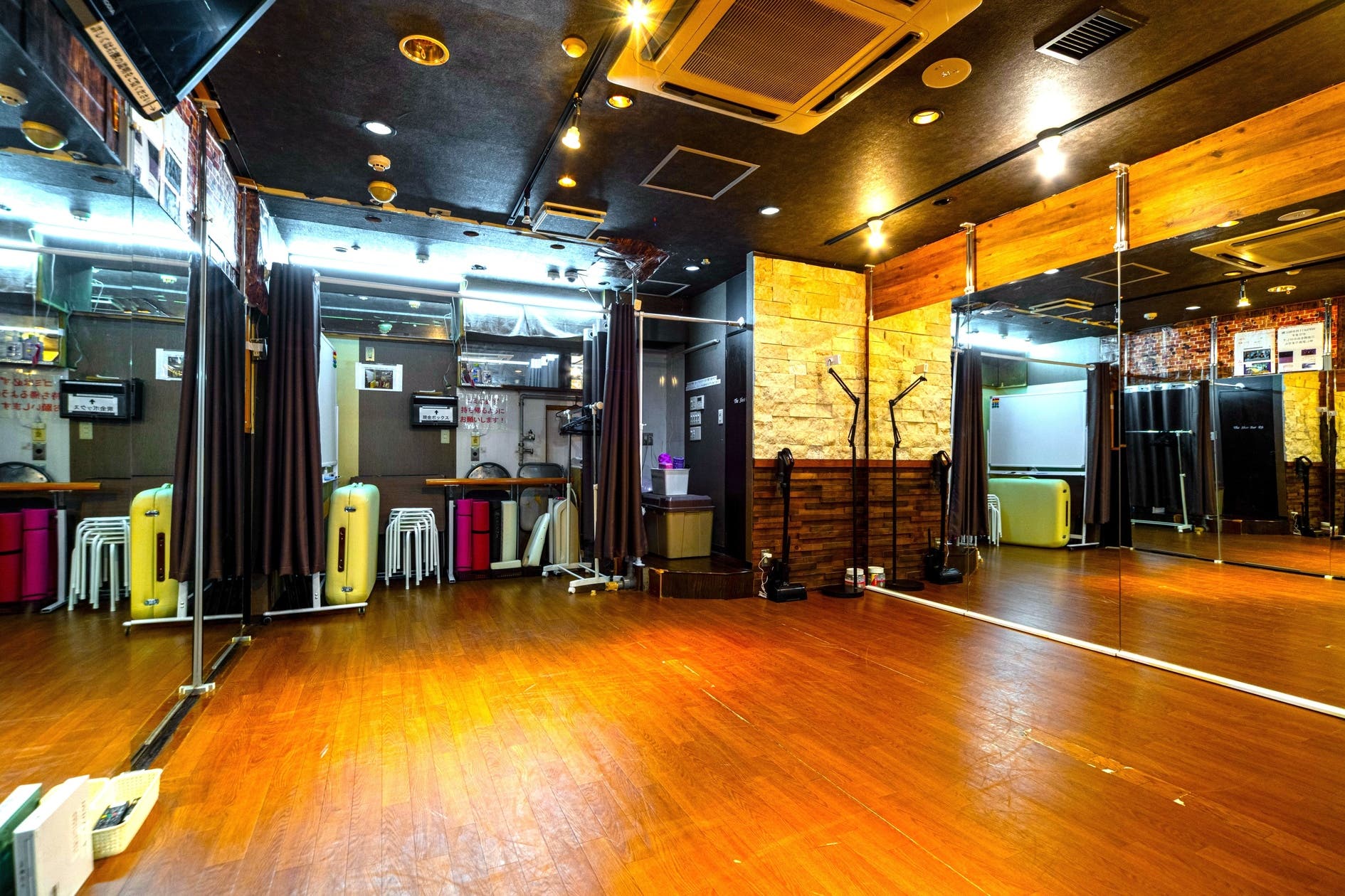 京急川崎駅から1分、JR川崎駅から3分、24時間いつでも利用できるレンタルスペースの写真8