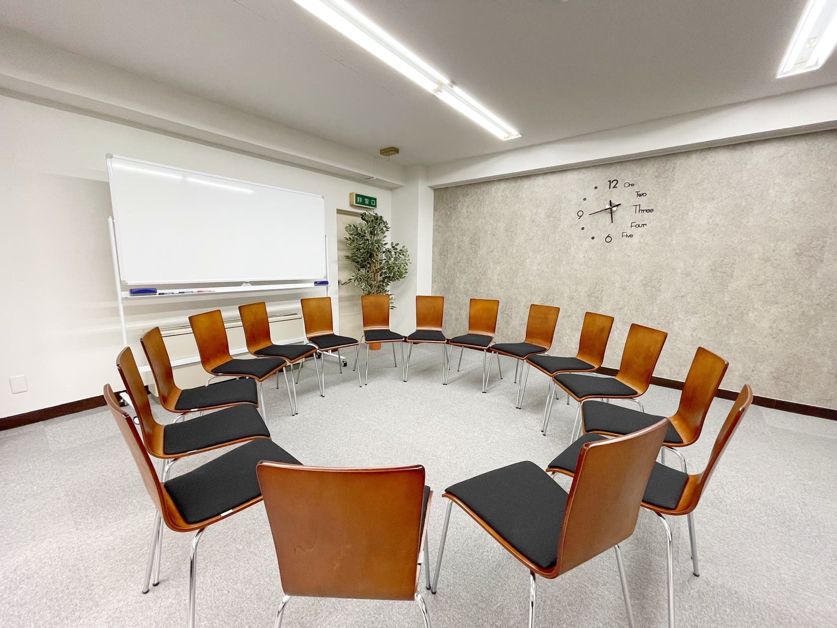 《RIVERLD千葉Ｇ》千葉駅西口徒歩2分/最大24名/飲食/無料Wifi/会議/テレワーク/ボードゲーム/ワークショップの写真14