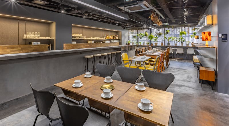 スペモ🏰交流会🍽️イベント🎉撮影🎥パーティ🎊セミナー👩‍💻802_CafefleurLOUNGE心斎橋
