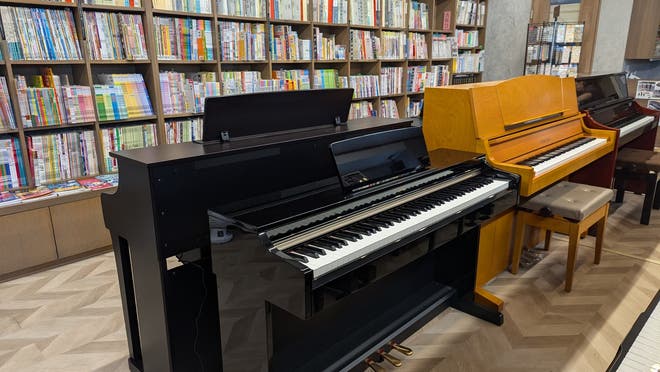 【中山駅徒歩4分】AKIRAホール 87名収容可能。ピアノ・バイオリン・フルートなどの音楽発表会に。の写真2