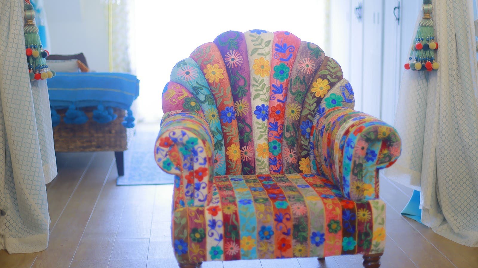 【新宿二丁目店】新宿三丁目駅3分｜異国の空気を感じる、小さな隠れ家スタジオの写真3