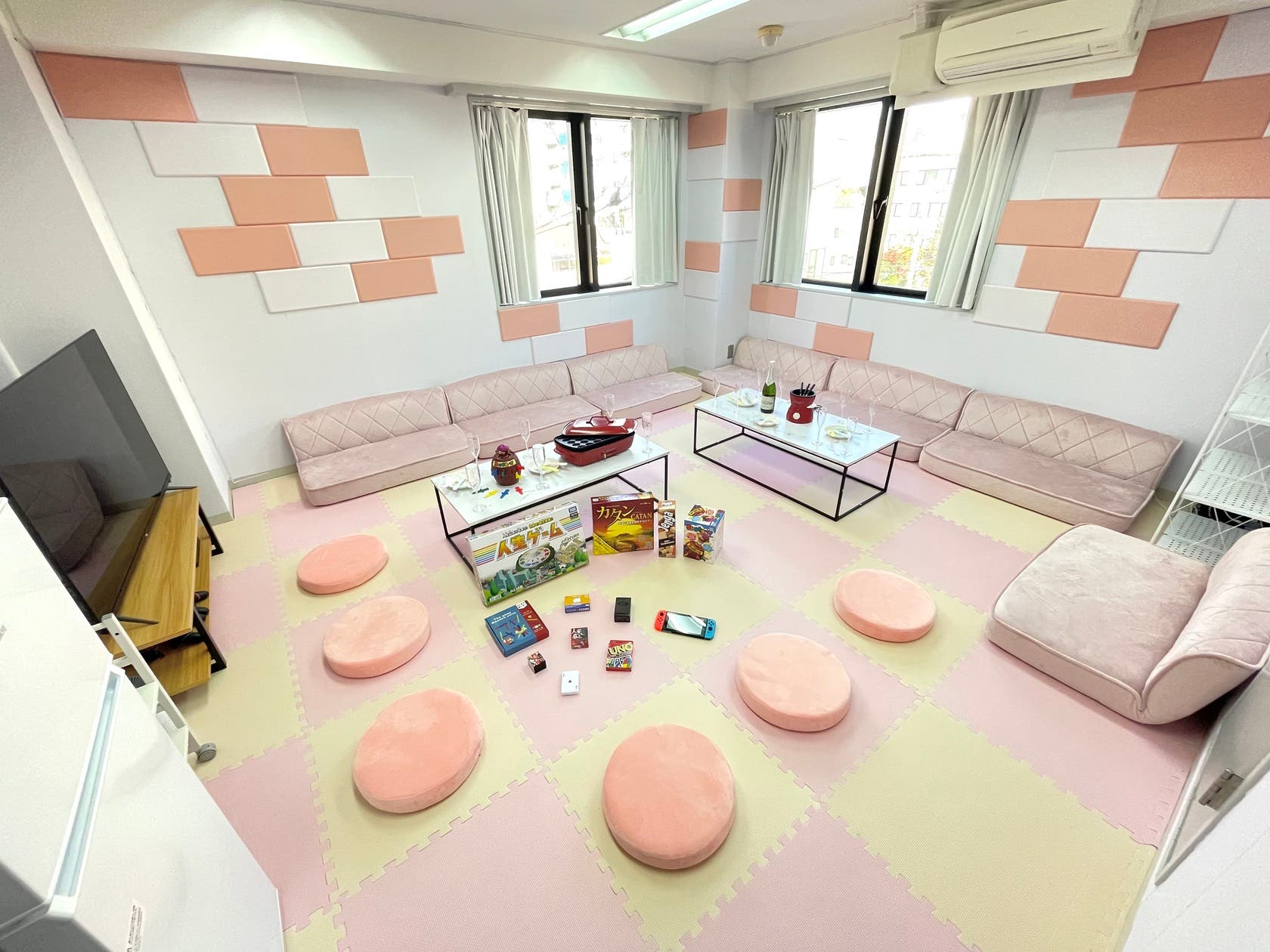 クリスマス🎄大画面TV📺エレベーター⭕️24H🏪大人気ゲーム🎮プロジェクター🎥パーティー🎉飲み会🥂デート💕撮影の写真1