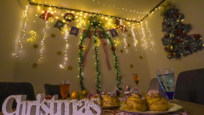 🌟【金山駅徒歩3分】クリスマス仕様のお部屋貸切✨声で点灯!誕生日・女子会・推し活・撮影に💖キッチン&夜景もの写真5