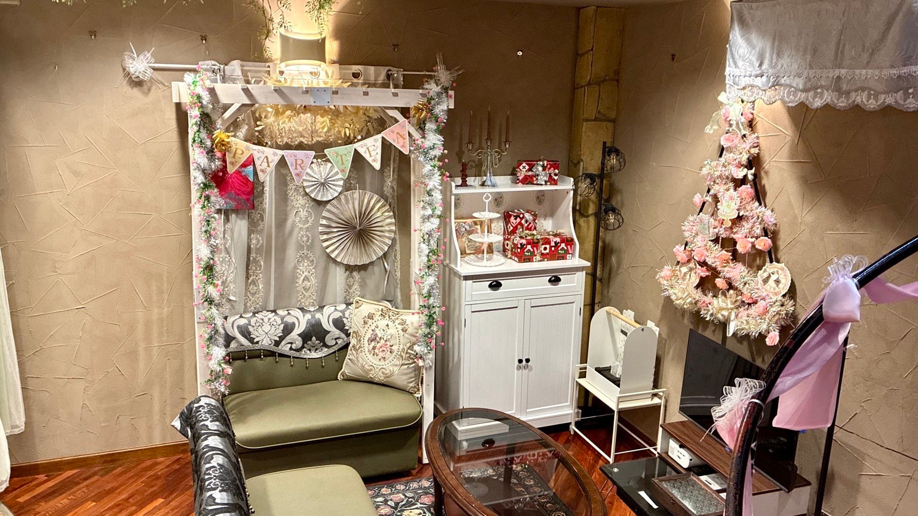 👗昭和記念公園近く🌼螺旋階段のあるハウススタジオ コスプレ撮影の写真3