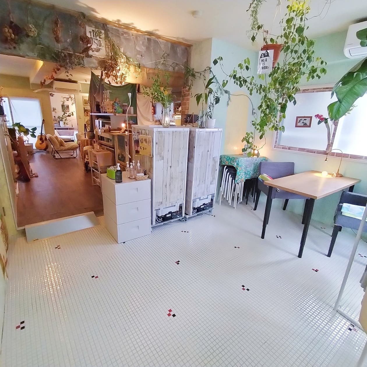 福岡天神から徒歩圏内/最大30名収容、ソファでゆったり。カフェまるごとレンタル「タロカリ」の写真9