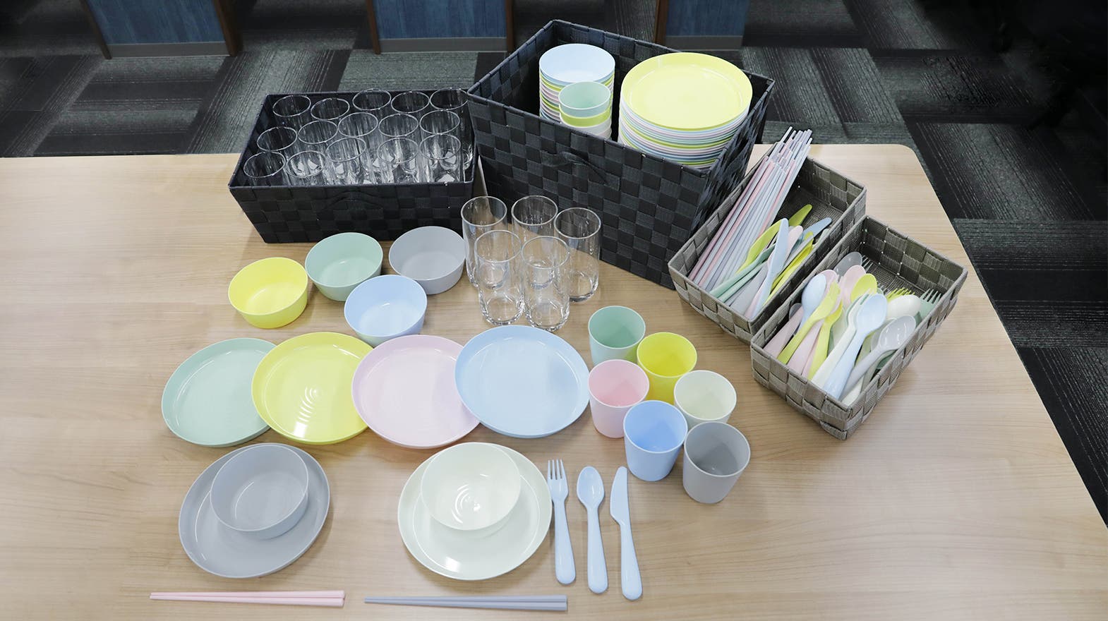 【元町駅徒歩スグ】最大38名着席！地域最安値級＆プロジェクター等 備品完備｜広々約80㎡で会議・研修に最適✨の写真8