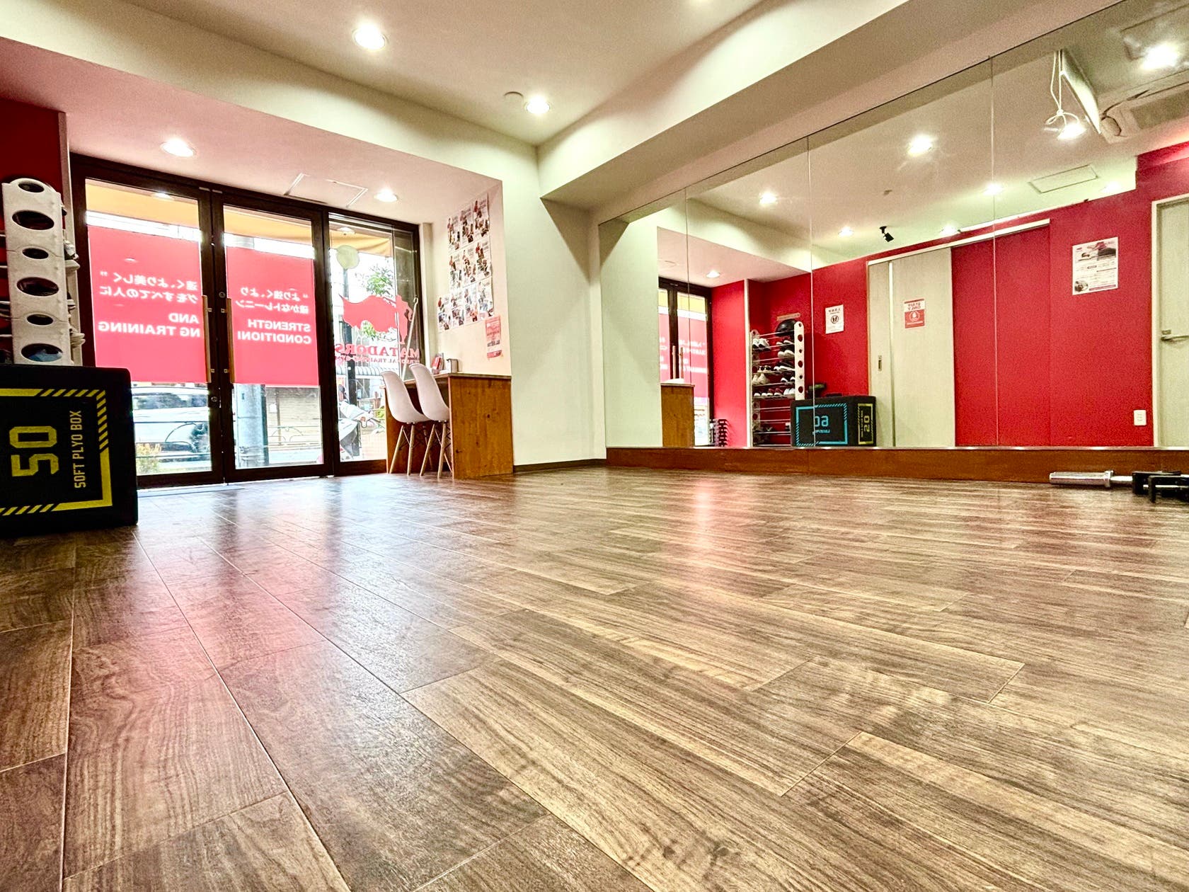 千駄木駅から徒歩2分のトレーニングジム＆ダンススタジオ【トレーニング・ヨガ・ピラティスに最適】の写真7